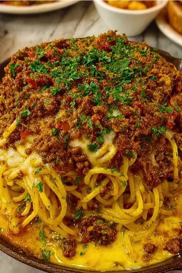 Creamy Cajun Beef Spaghetti with Three-Cheese Parmesan Sauce - Cook Craze
